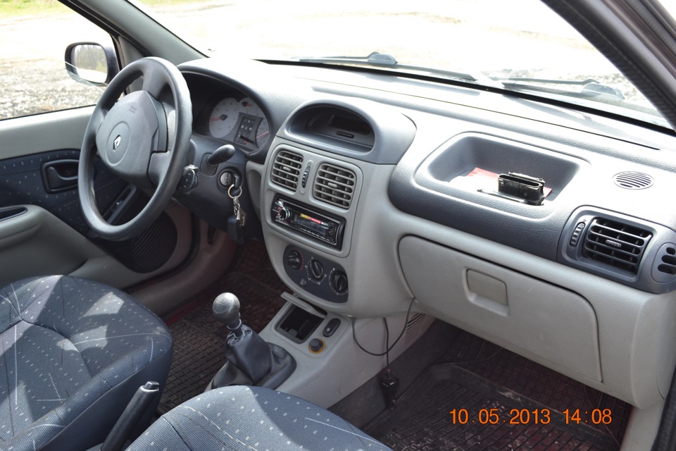 Фотосет =) — Renault Symbol, 1,4 л, 2002 года | фотография | DRIVE2