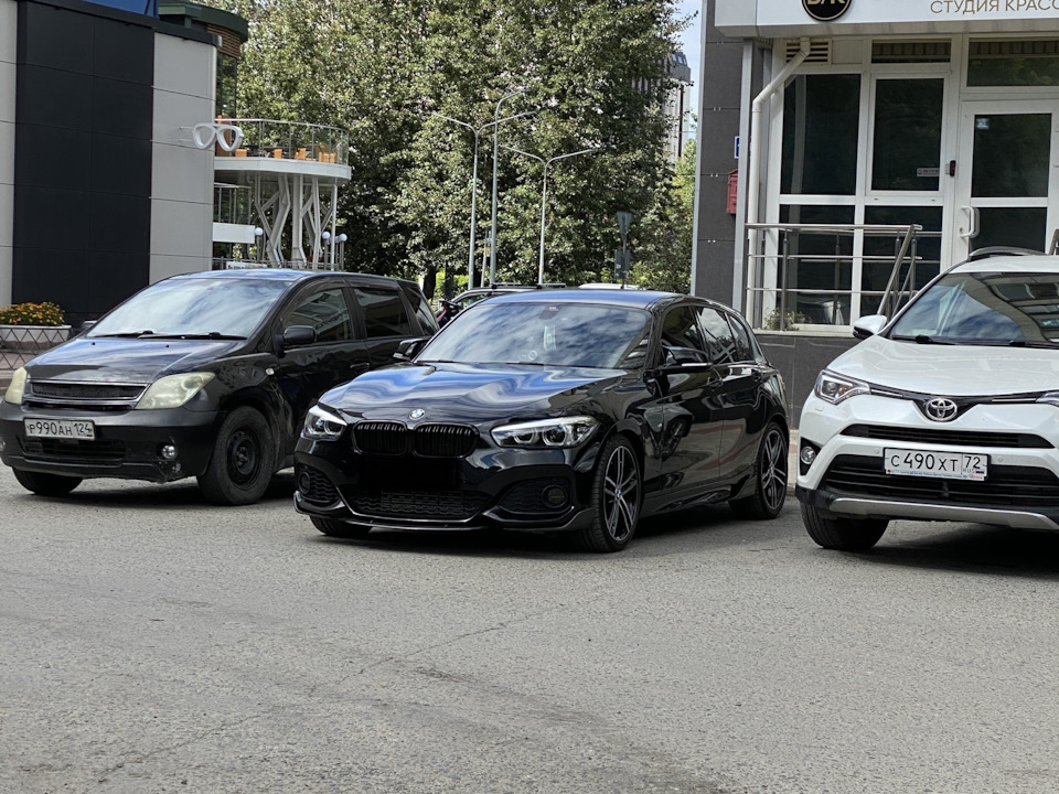 Передний центральный сплиттер (губа) — BMW 1 series (F20), 1,5 л, 2019 ...