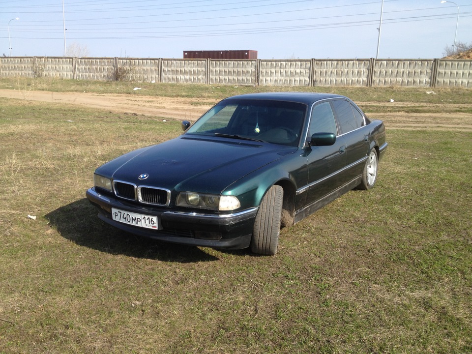 Просто фотки — BMW 7 series (E38), 3,5 л, 1997 года | просто так | DRIVE2