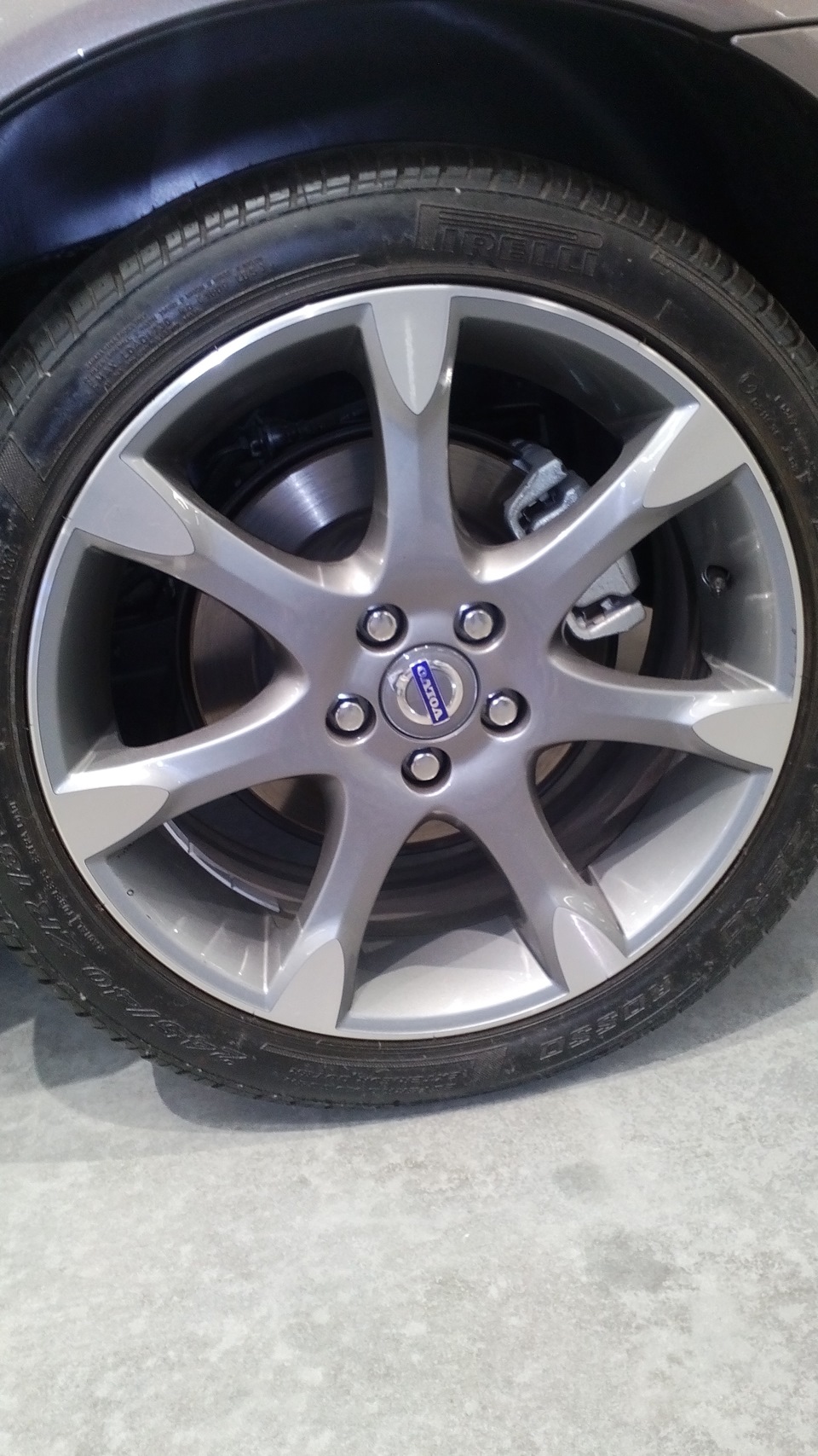 Диски в сборе Fortuna 18x8 ищу — Volvo XC90 (1G), 2,5 л, 2013 года ...