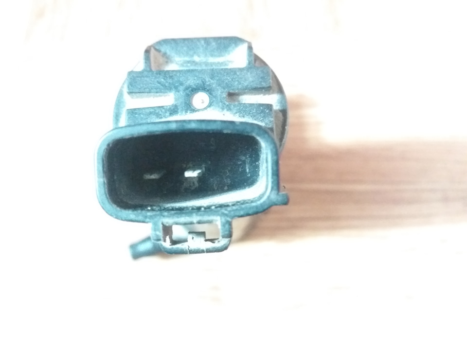 Насос омывателя лобового стекла — Toyota Camry (XV10), 2,2 л, 1991 года ...