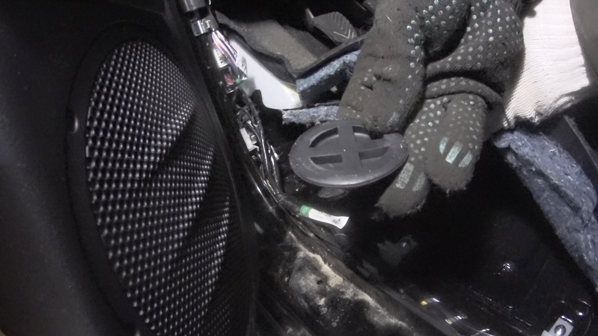 Бодилифт Mitsubishi L200 на 40 мм и установка брони 5 листов ...