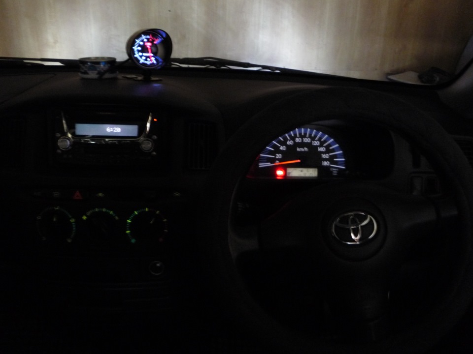 Тахометр — Toyota Probox, 1,5 л, 2003 года | тюнинг | DRIVE2