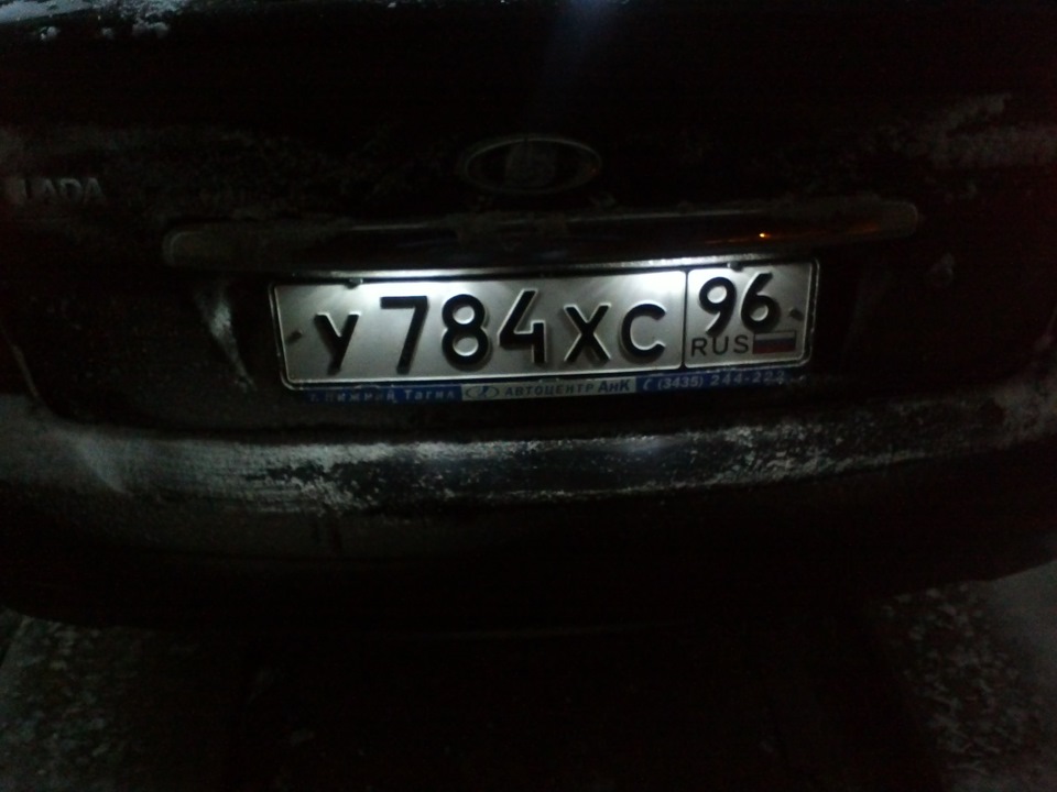 Подсветка номера и салона — Lada Приора хэтчбек, 1,6 л, 2012 года ...