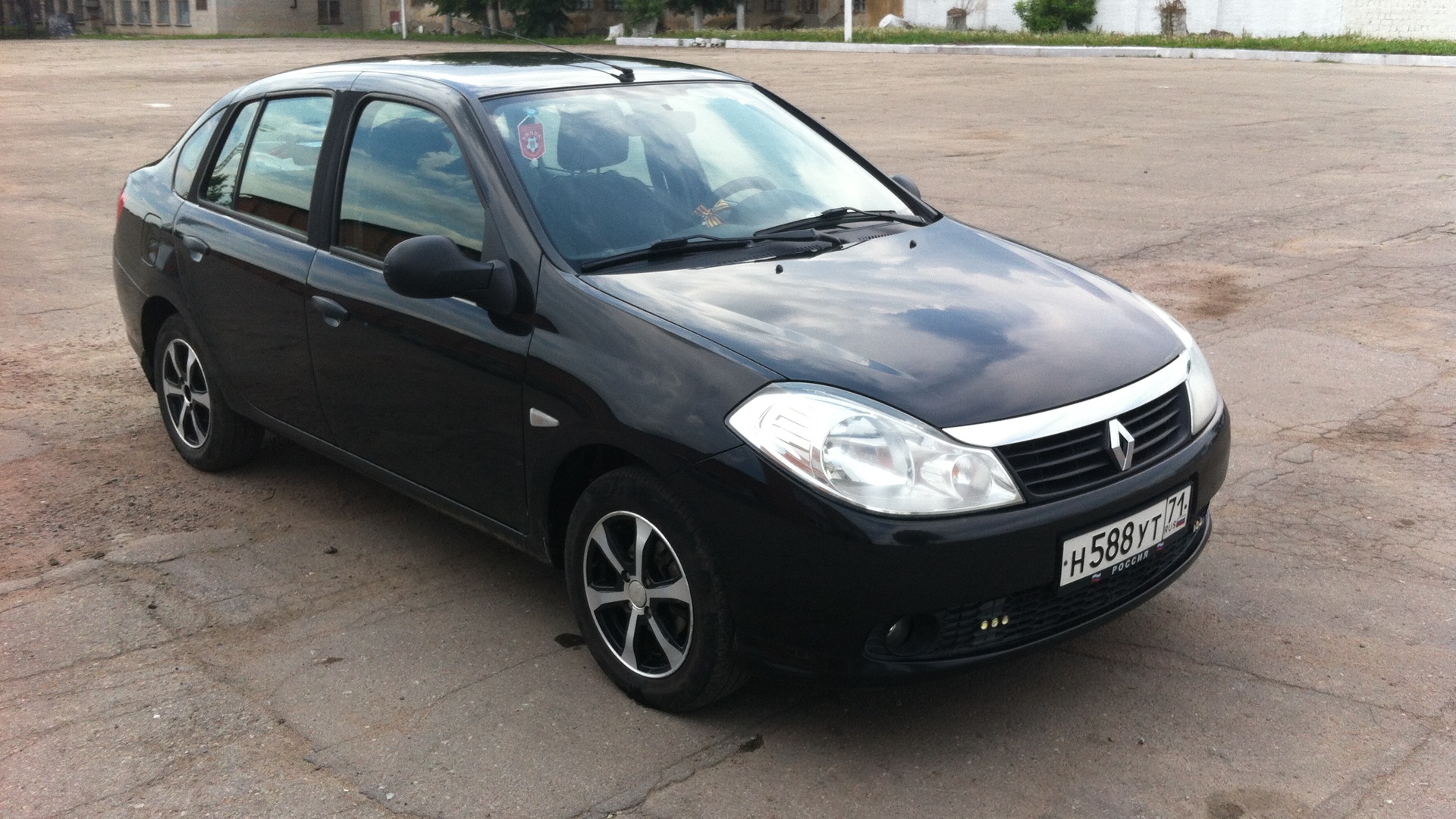 Renault Symbol 1.4 бензиновый 2008 | на DRIVE2