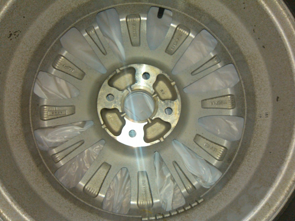 Параметры родных литых 16R дисков Swift 2011 GLX — Suzuki Swift (3G), 1 ...