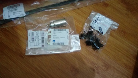 1K0955429B Резинки стеклоочистителя VAG | Запчасти на DRIVE2