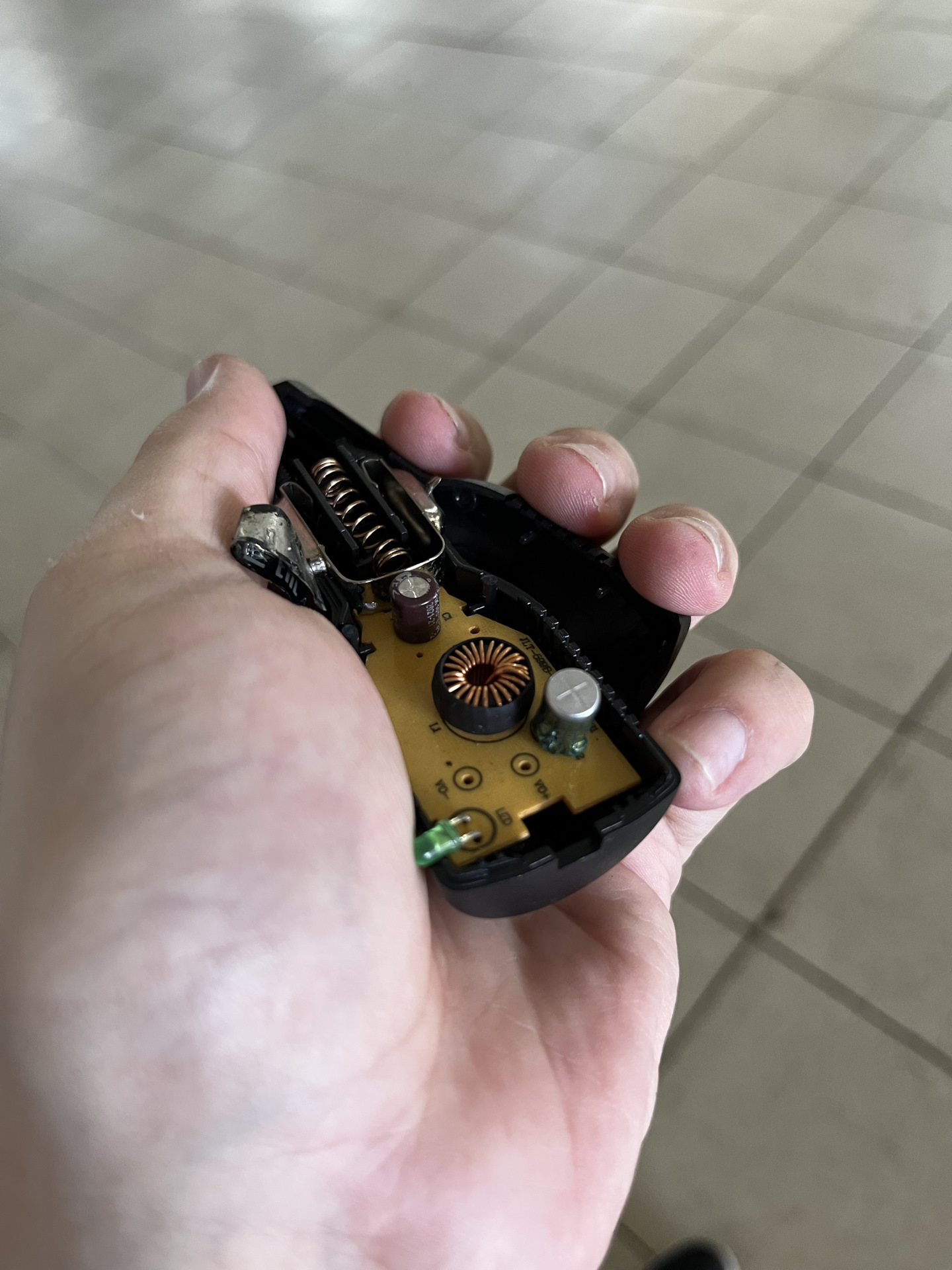 ТО 78 и такая себе Электрика) — Daihatsu Mira (L275/L285), 0,7 л, 2016 ...