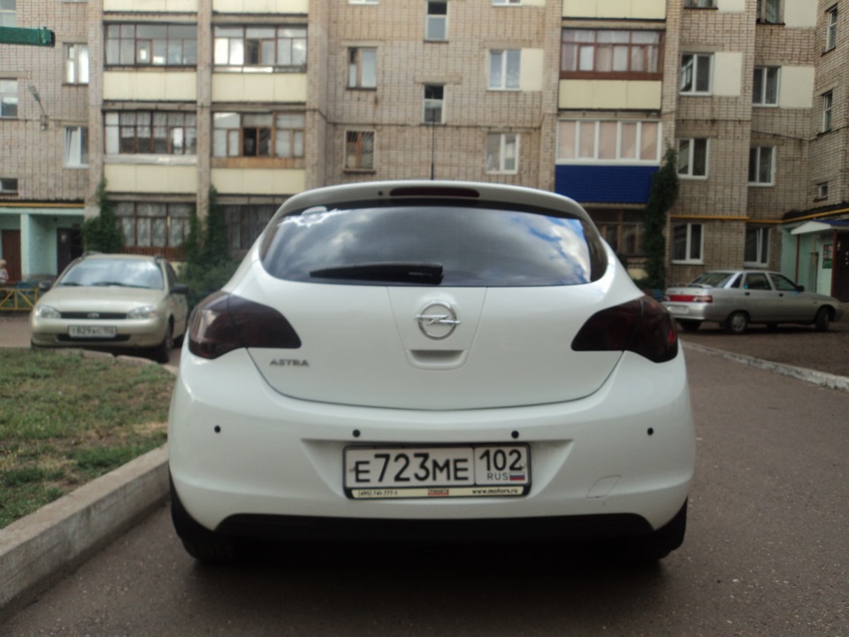 Затонировал фары — Opel Astra J, 1,6 л, 2011 года | тюнинг | DRIVE2