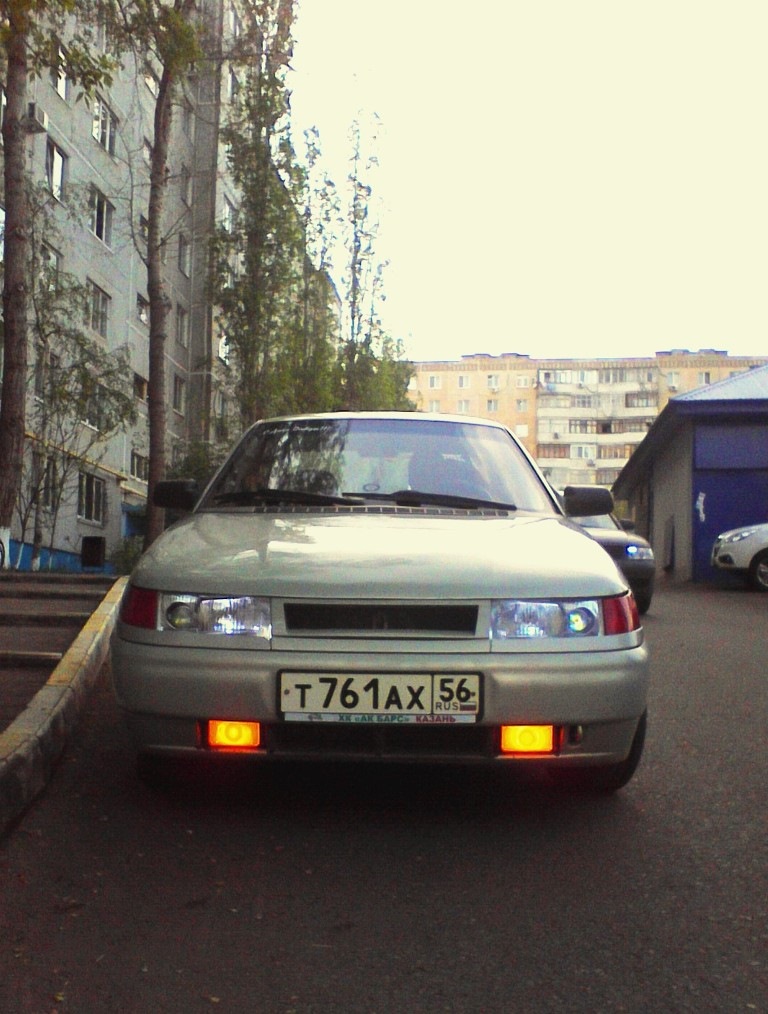 Фотографии :) сделал оранжевые туманки и красные поворотники. — Lada ...