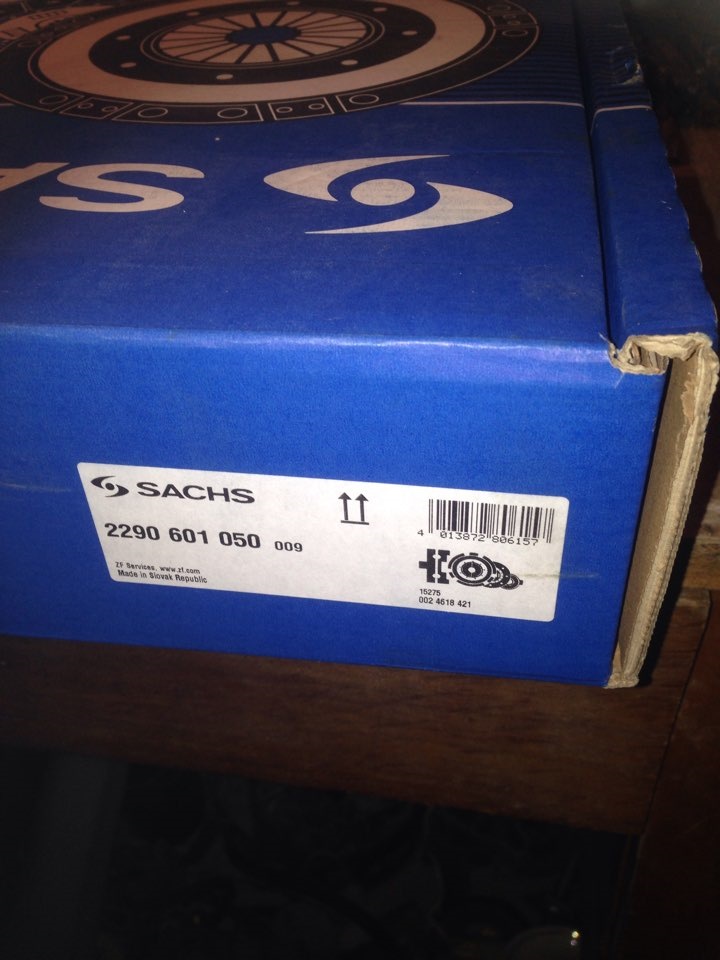 2290601050 Сцепление, комплект для AUDI, SEAT, SKODA, VW SACHS ...