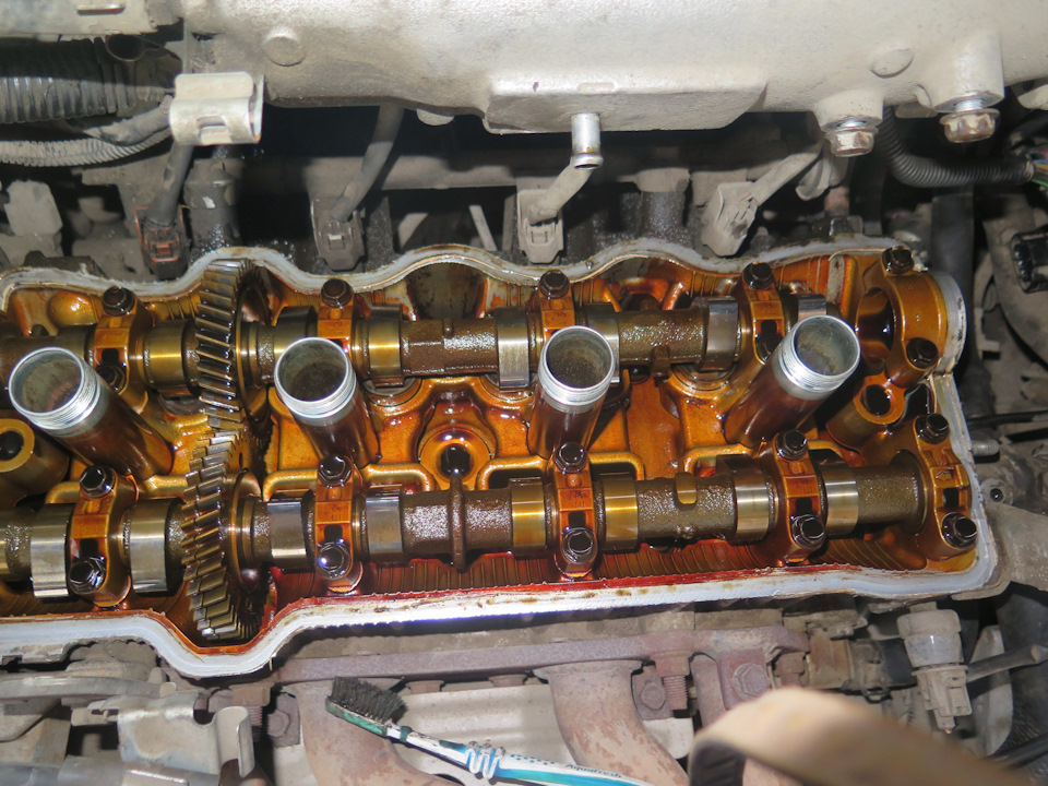 Замена заглушки отверстия от трамблера 3S-FE. — Toyota Avensis I, 2 л ...