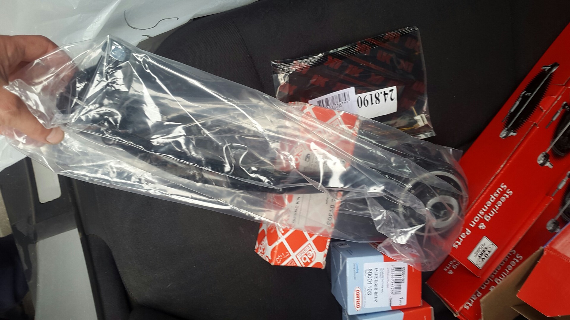 Покупка запчастей подвески — Mercedes-Benz C-class (W203), 2 л, 2003 ...