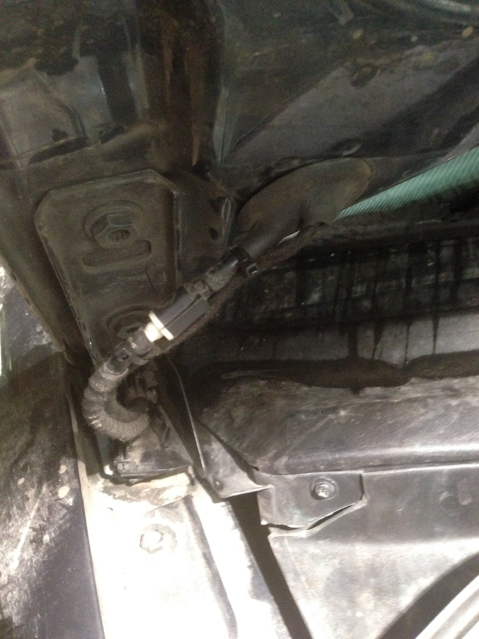 обогреваемые омыватели лобового стекла — Volkswagen Bora Variant, 2 л ...