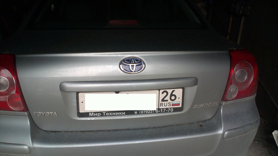 наклейка — Toyota Avensis II, 1,8 л, 2007 года | стайлинг | DRIVE2