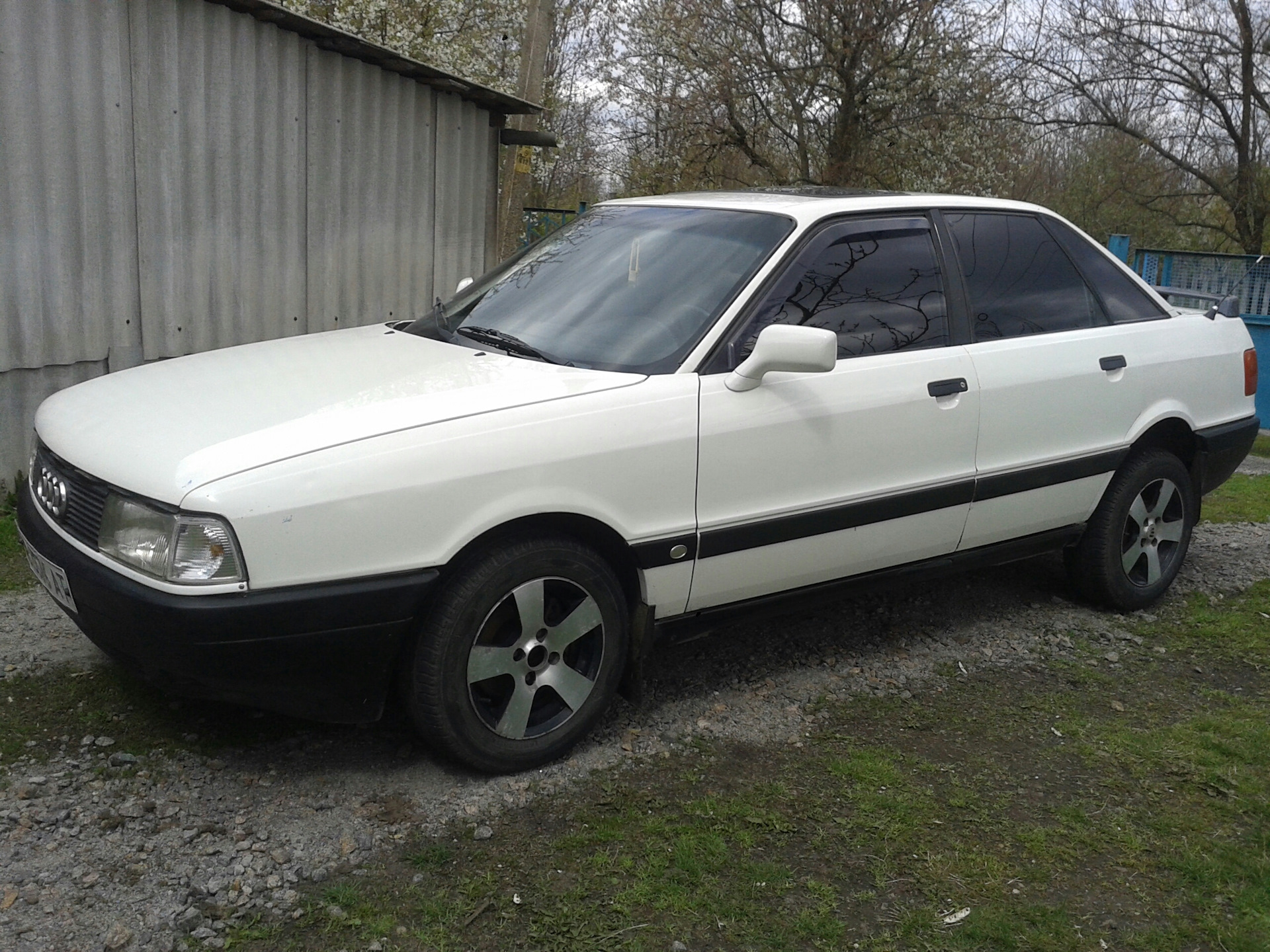 Нужен совет — Audi 80 (B3), 1,8 л, 1987 года | стайлинг | DRIVE2
