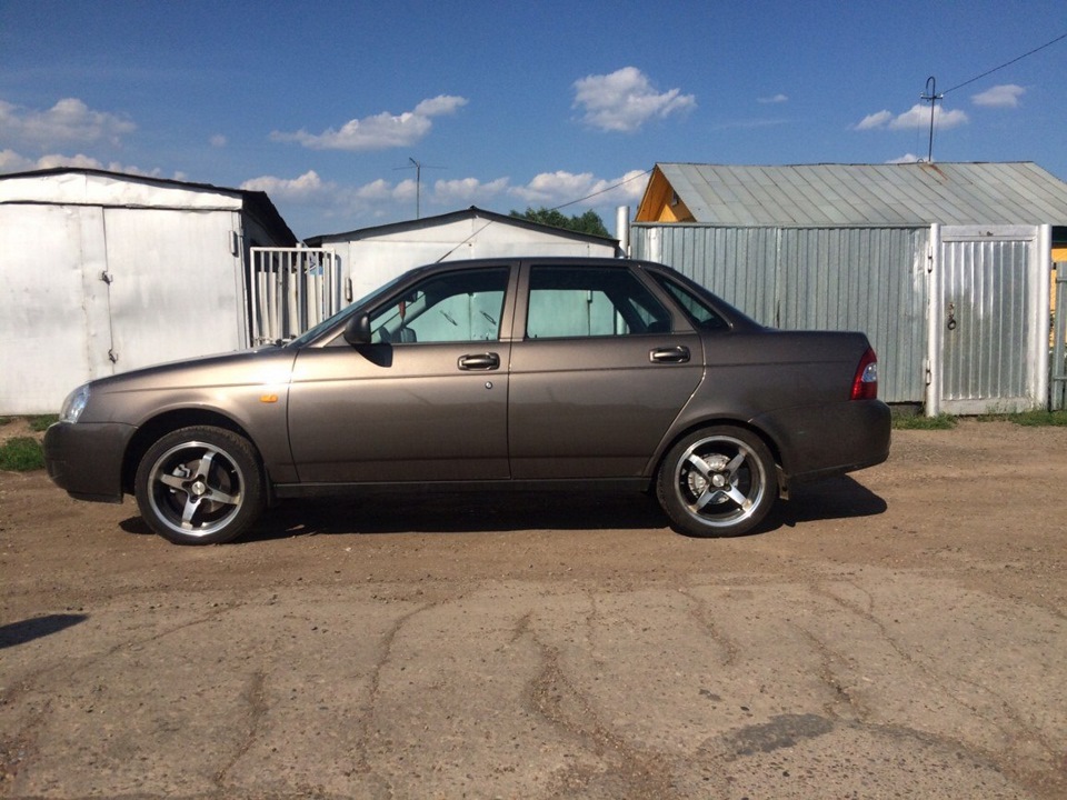 Lorenso R16 — Lada Приора седан, 1,6 л, 2015 года | колёсные диски | DRIVE2