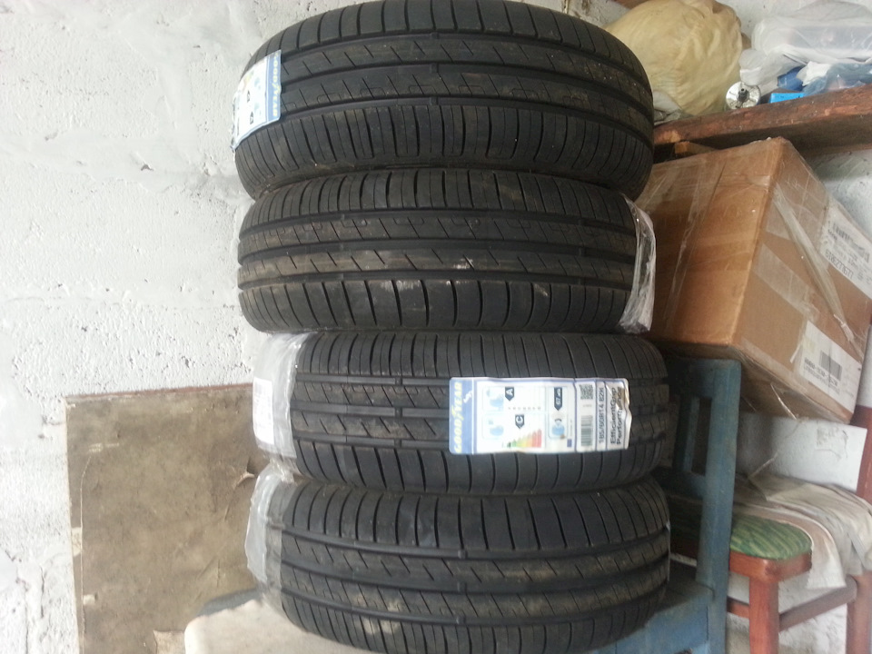 Goodyear Efficientgrip Performance 185/60 R14 — Daewoo Lanos, 1,6 л ...