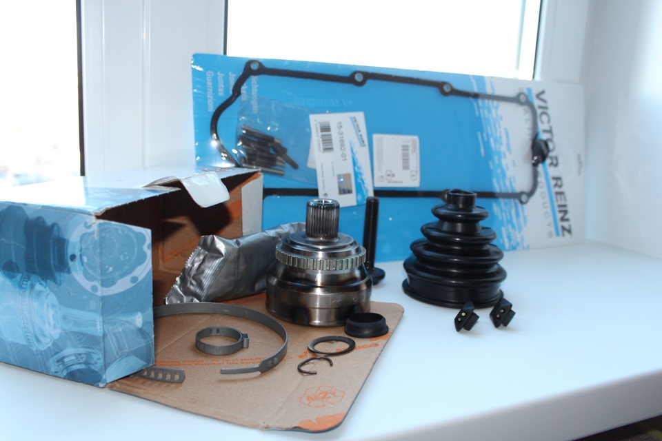 Прикупил запчастей. — Audi 80 (B4), 2 л, 1993 года | запчасти | DRIVE2