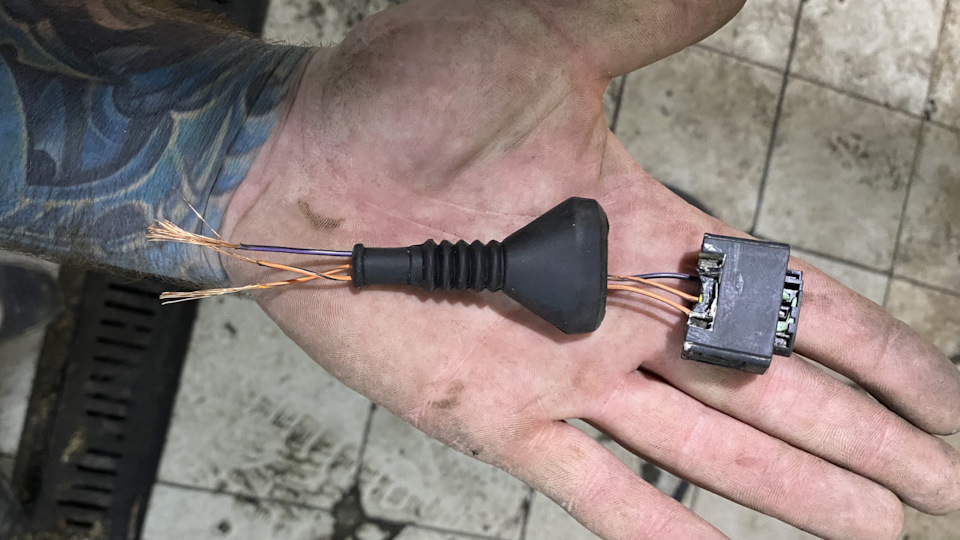 6N0927997A Разъем контактный универсал VAG | Запчасти на DRIVE2