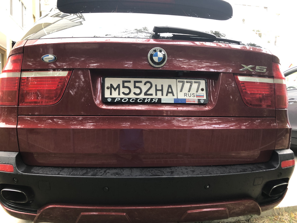 Поменял фонари на крышке багажника — BMW X5 (E70), 4,8 л, 2008 года ...