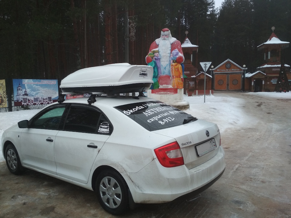 Болт от декоративной крышки — BMW 5 series (E60), 3 л, 2005 года ...