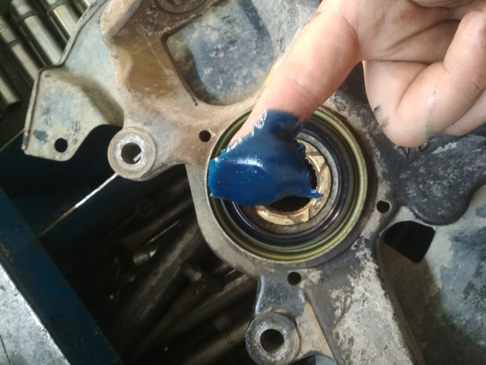 Подшипник гранаты — Mitsubishi Pajero (2G), 3 л, 1996 года | поломка ...