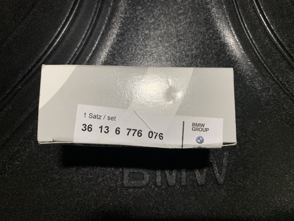 Ориг. Секретные болты — BMW 3 series (F30), 2 л, 2018 года | аксессуары ...