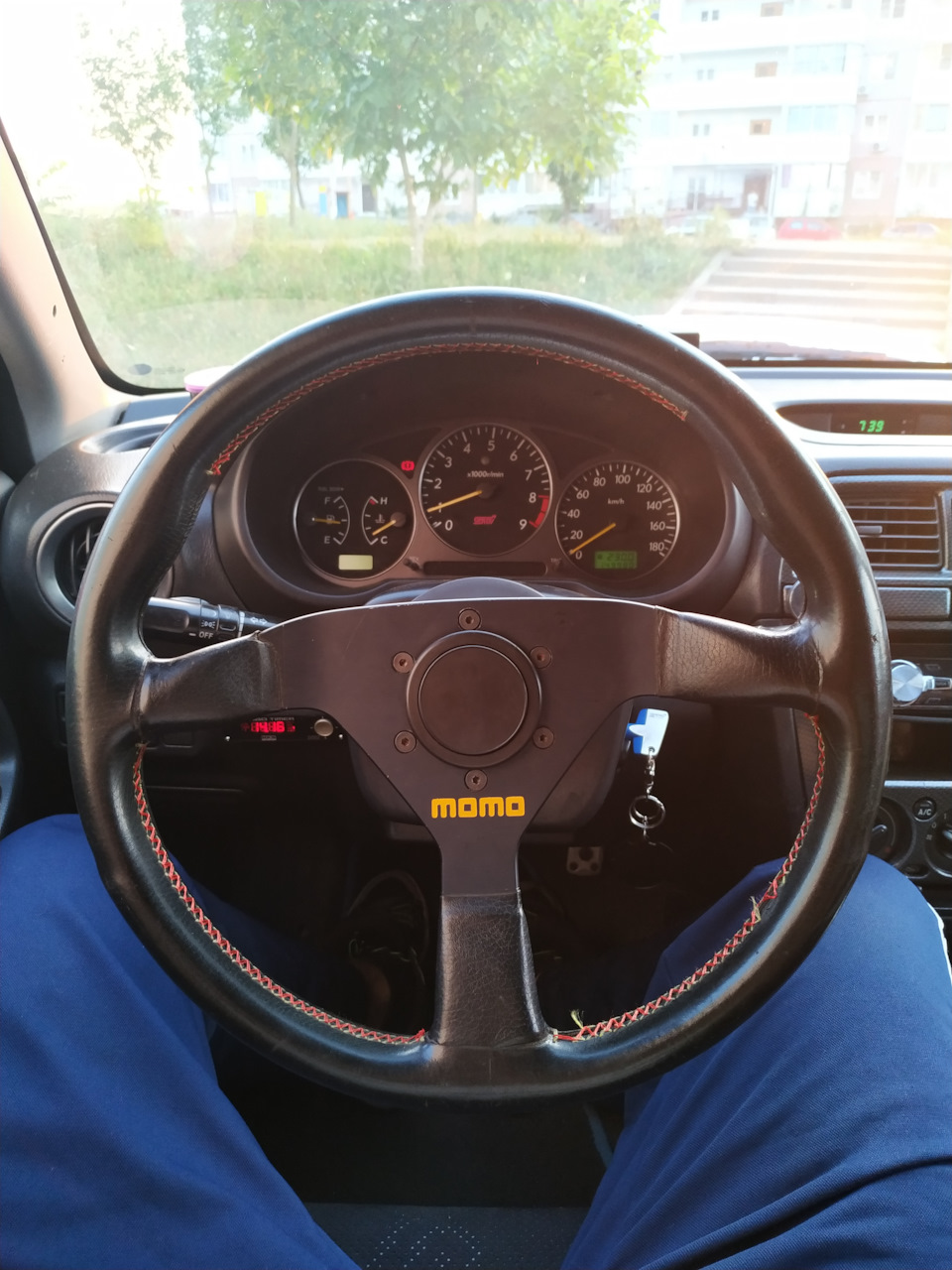 Руль momo — Subaru Impreza WRX (GD/GG), 2 л, 2001 года | тюнинг | DRIVE2