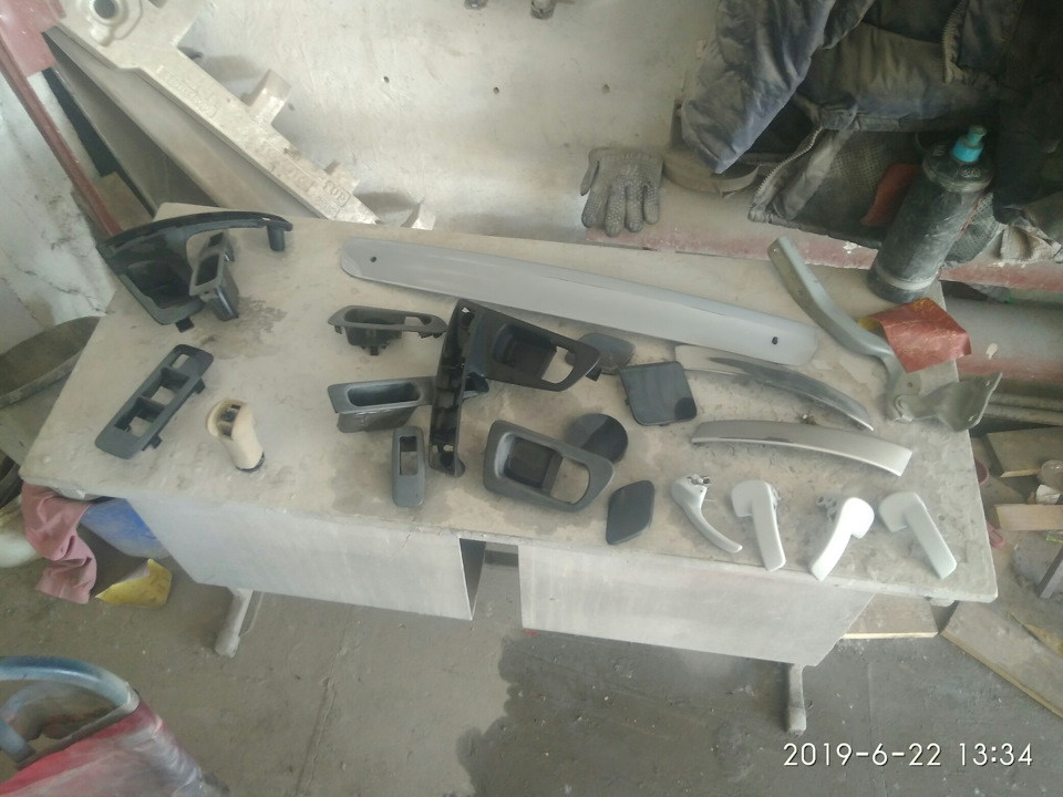 Жестянка продвигается пришла подушка — Nissan Qashqai (1G), 1,6 л, 2010 ...