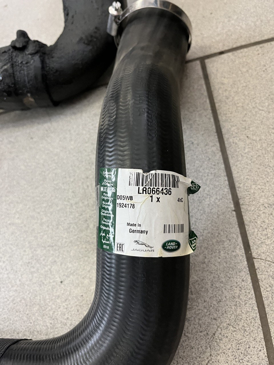 Замена патрубка интеркулера. — Land Rover Freelander 2 (L359), 2,2 л ...