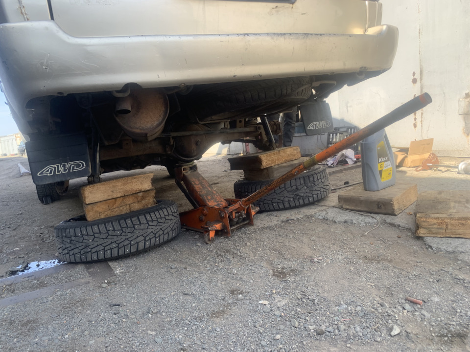 Переборка моста cr 30 2ct — Toyota Master Ace Surf, 2 л, 1989 года ...