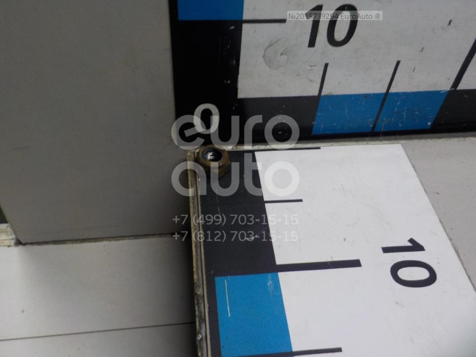 RYH501100 Фланцевая гайка Jaguar Land Rover | Запчасти на DRIVE2