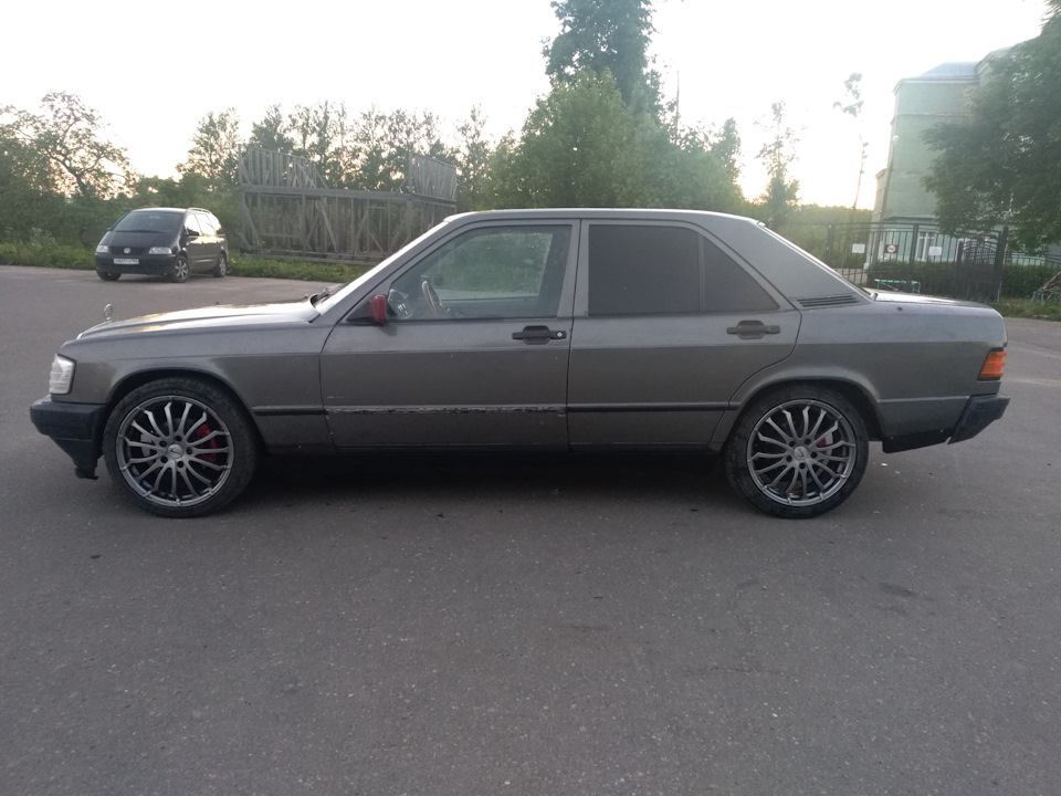 Пружины H&R — Mercedes-Benz 190 (W201), 3 л, 1984 года | тюнинг | DRIVE2