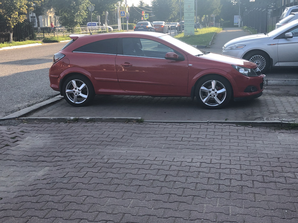 Заглушки рейлингов🚘👍🏻 — Opel Astra H GTC, 1,8 л, 2007 года | аксессуары ...
