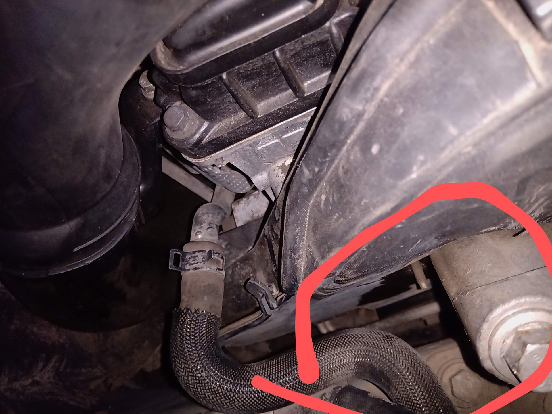 Only original — Volvo XC70 III, 2,4 л, 2010 года | запчасти | DRIVE2