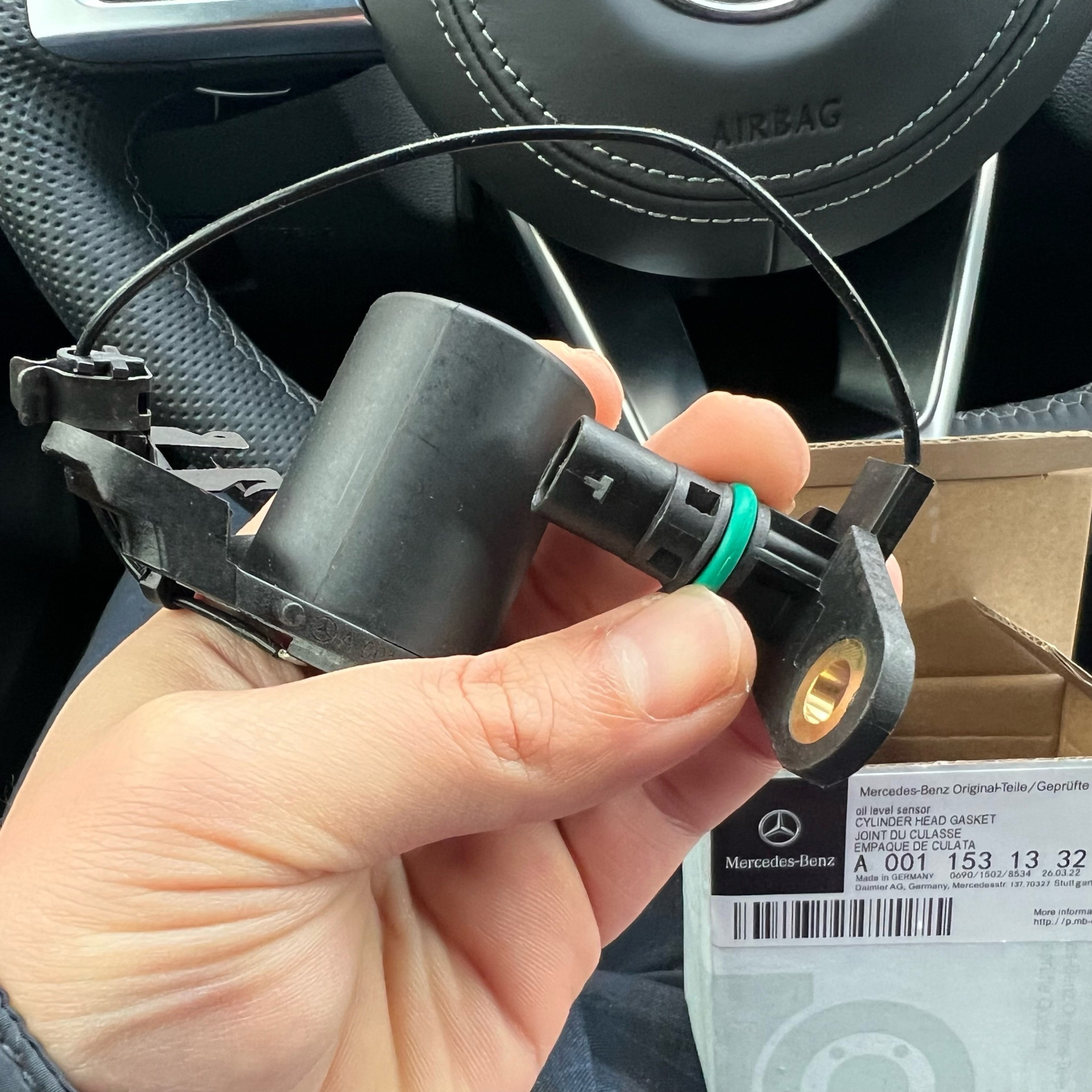 10 Замена датчика уровня масла m273 — Mercedes-Benz E-Class (W212), 5,5 ...