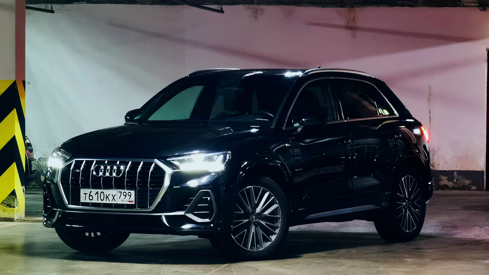 Audi Q3 (2G) 2.0 бензиновый 2018 | на DRIVE2