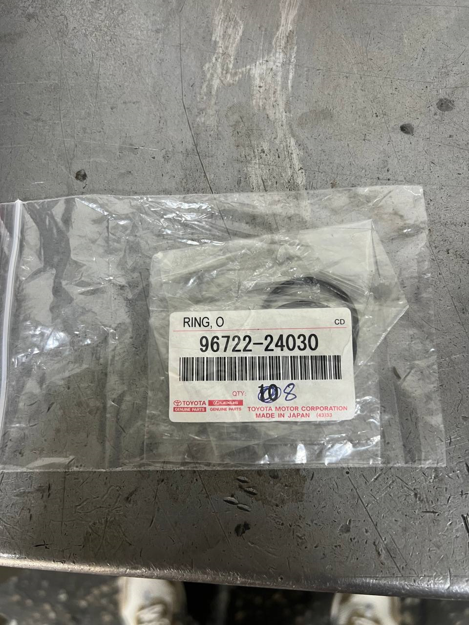 Замена масла и прочие мелочи — Lexus IS II, 4,6 л, 2008 года | визит на ...