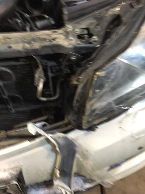 A2046201191 Кронштейн крепления фары. MERCEDES | Запчасти на DRIVE2