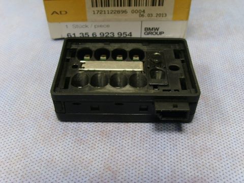 61356923954 Датчик интенсивности дождя/наружн.осв. BMW | Запчасти на DRIVE2