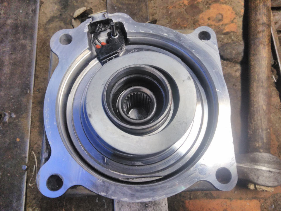 Замена сальника заднего редуктора, ушастых сайлентблоков и задних ...