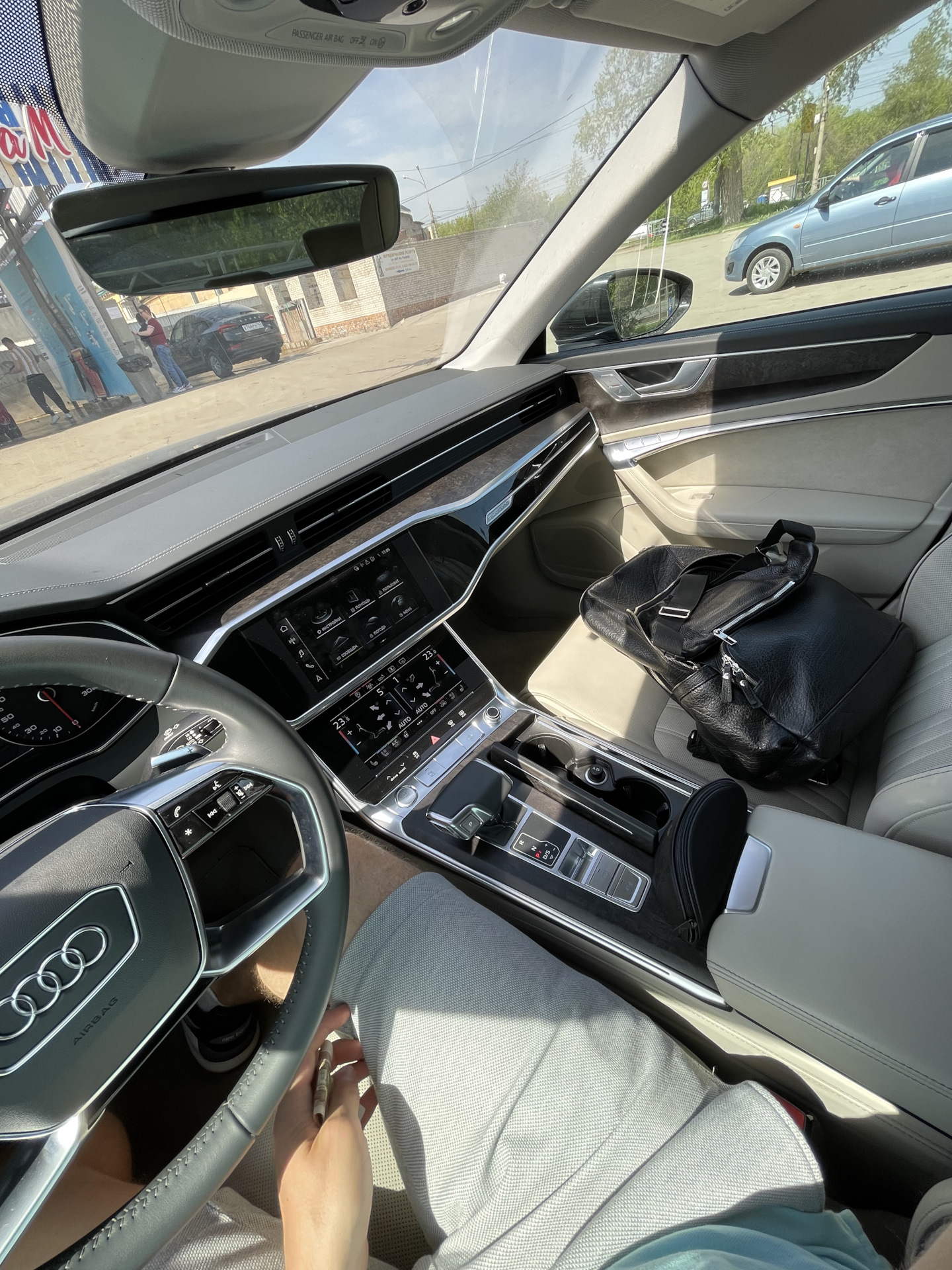 Днем это статная Леди, а ночью дерзкая сучка — Audi A6 (C8), 3 л, 2018 года | фотография | DRIVE2