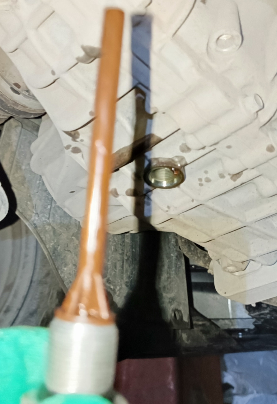 Замена трансмиссионной жидкости в коробке — Changan CS55 Plus (2G), 1,5 ...