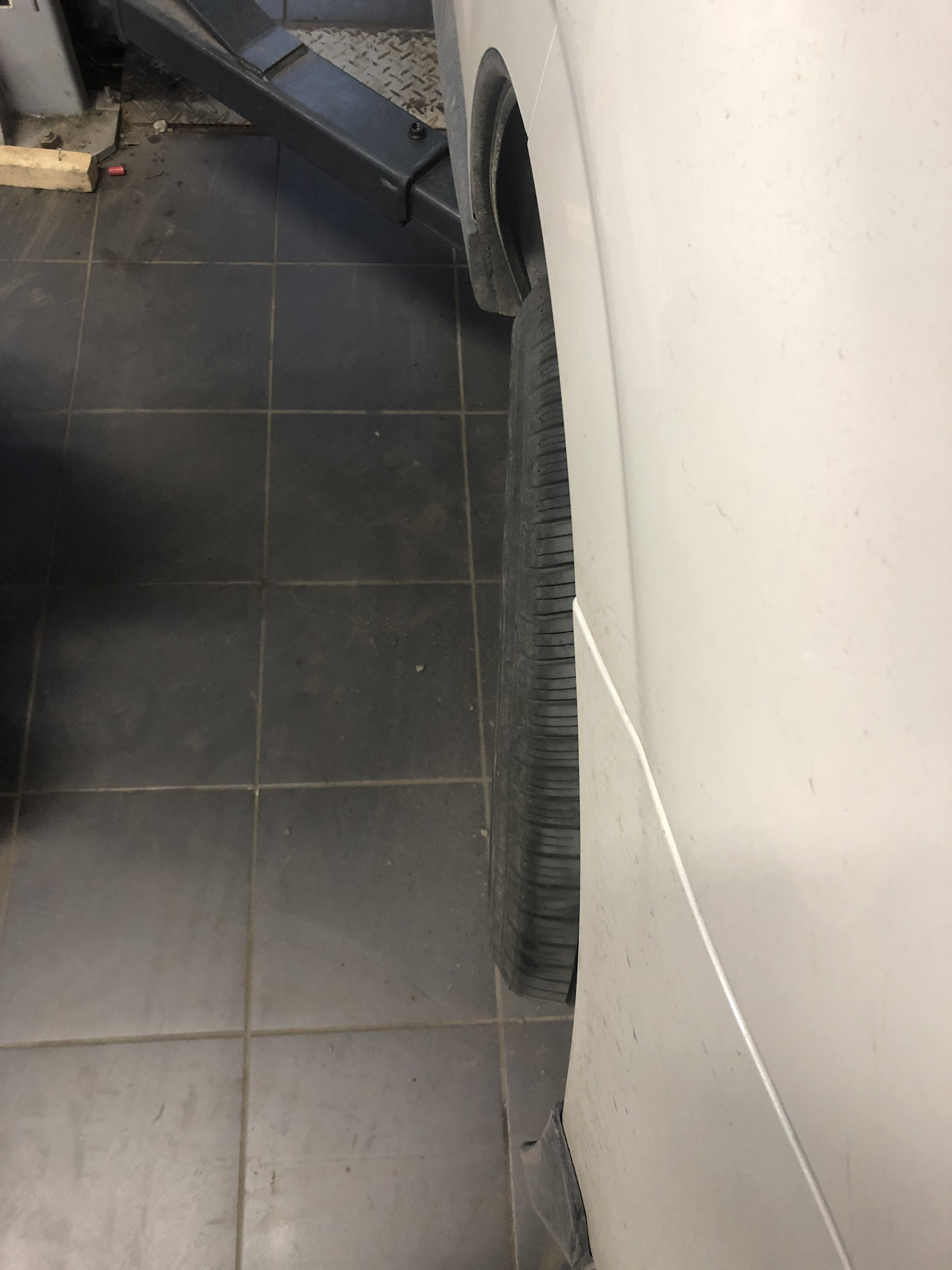 Замена задних сайлентблоков и регулировочных болтов схождения — Subaru ...