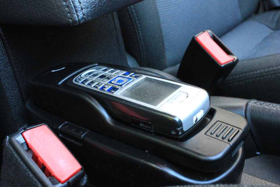 Встроенный телефон Nokia 6230i Hands-free в Ford Mondeo mk3 — Ford ...