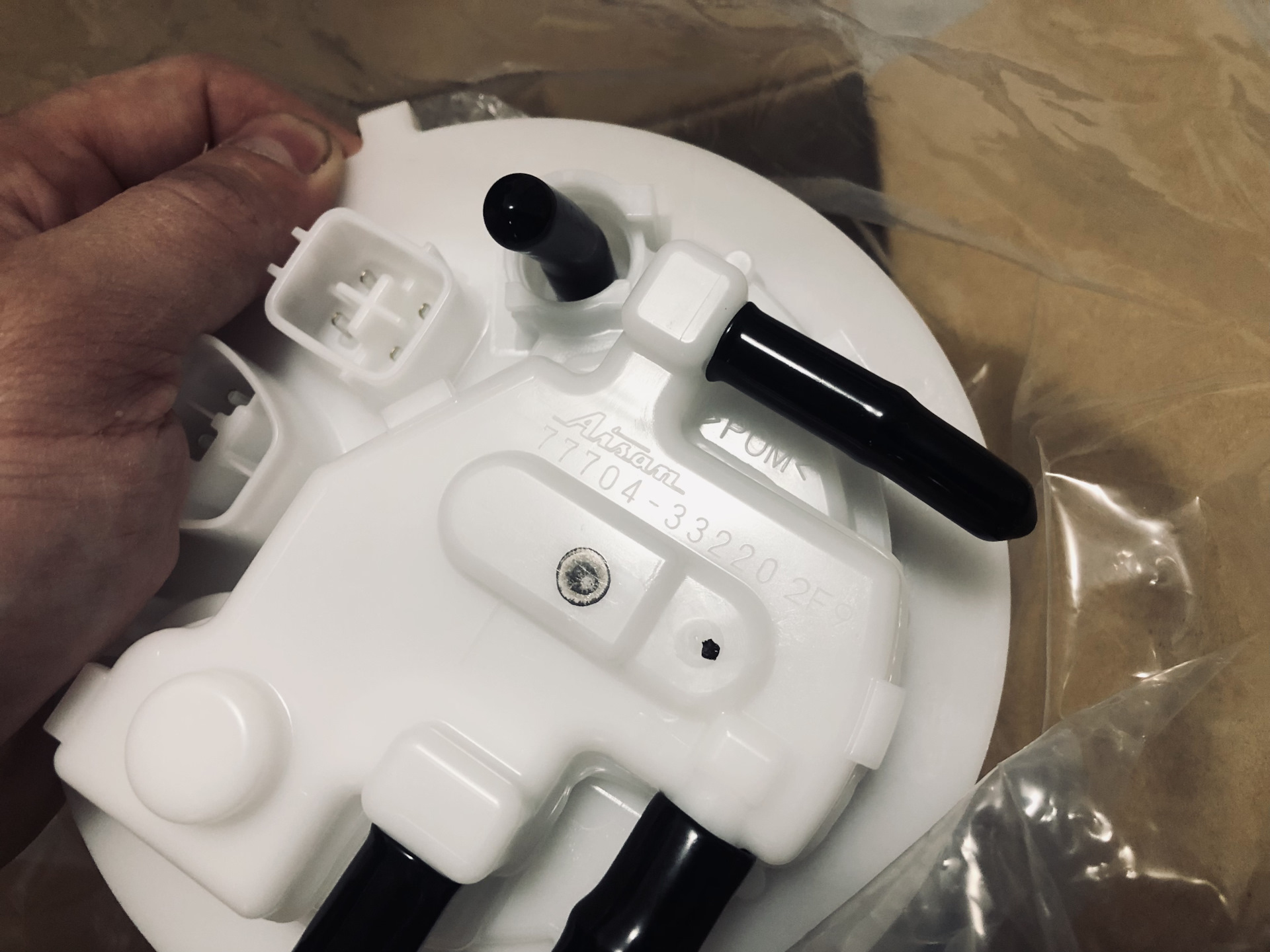 Завершение ТО — 80.000км, Замена Топливного Фильтра ! — Toyota Camry ...