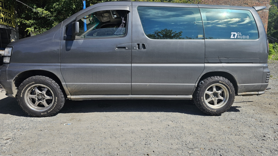 6. Гудричи на Гниленваген — Nissan Elgrand (E50), 3,2 л, 1997 года | шины | DRIVE2