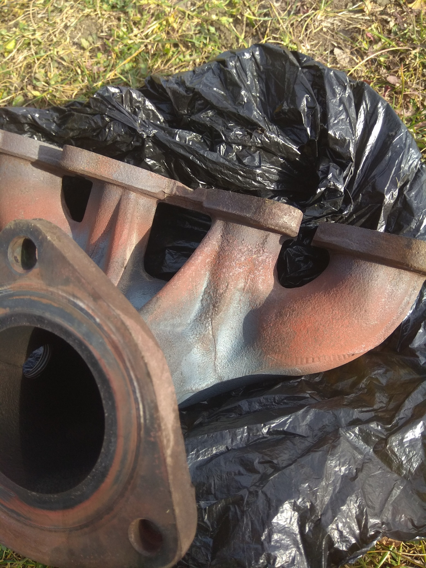 Замена выпускного коллектора — Daewoo Gentra, 1,5 л, 2015 года ...