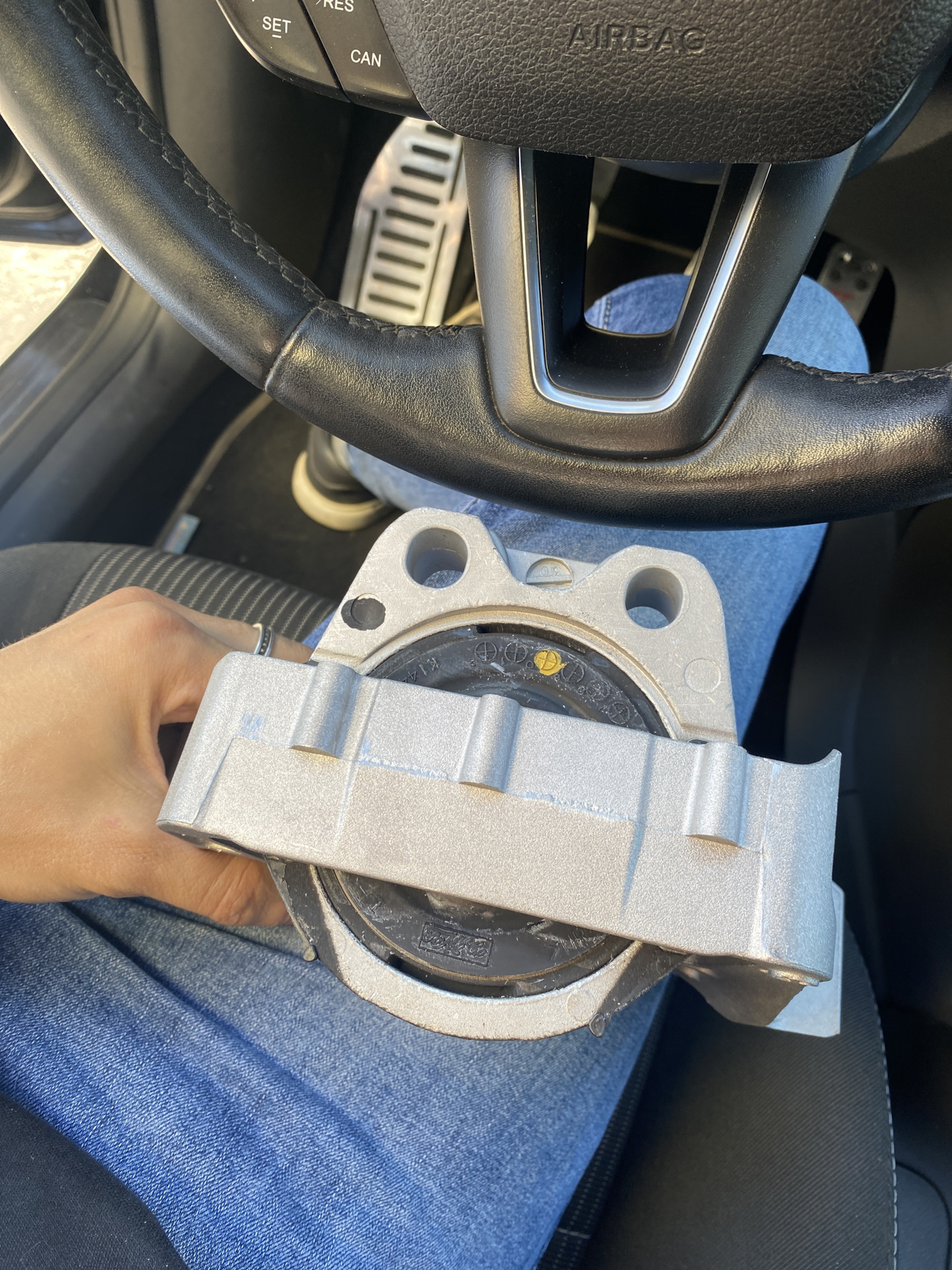 225. Под капотом | Вибрация ДВС (часть 5) — опора ДВС Mazda — Ford ...